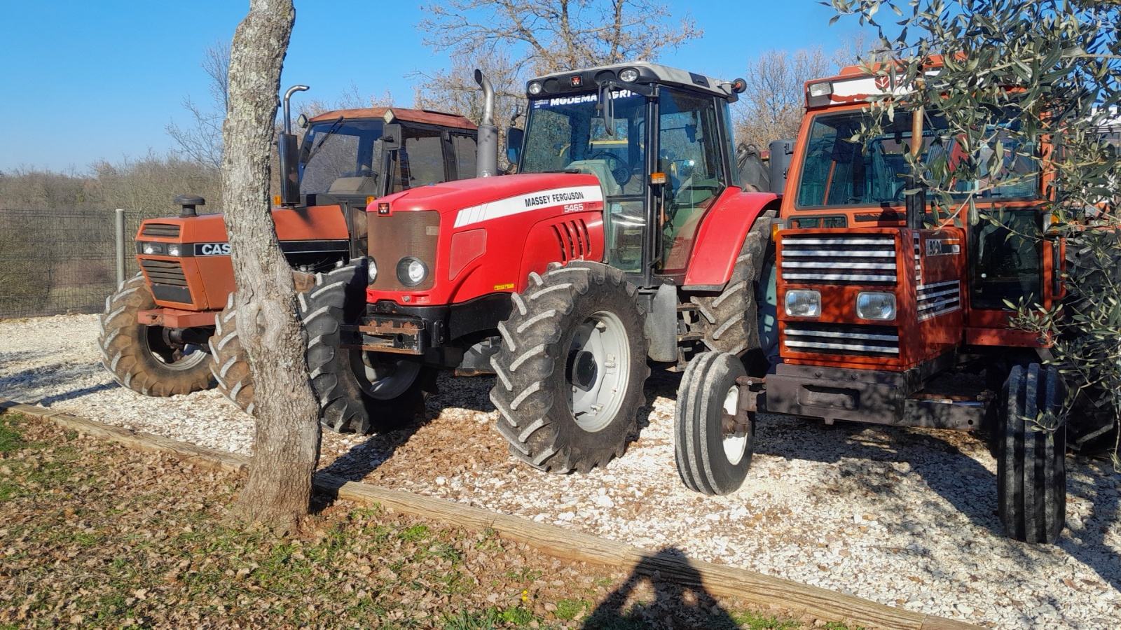 Prodaja-zamjena traktora od 60 do 200 ks