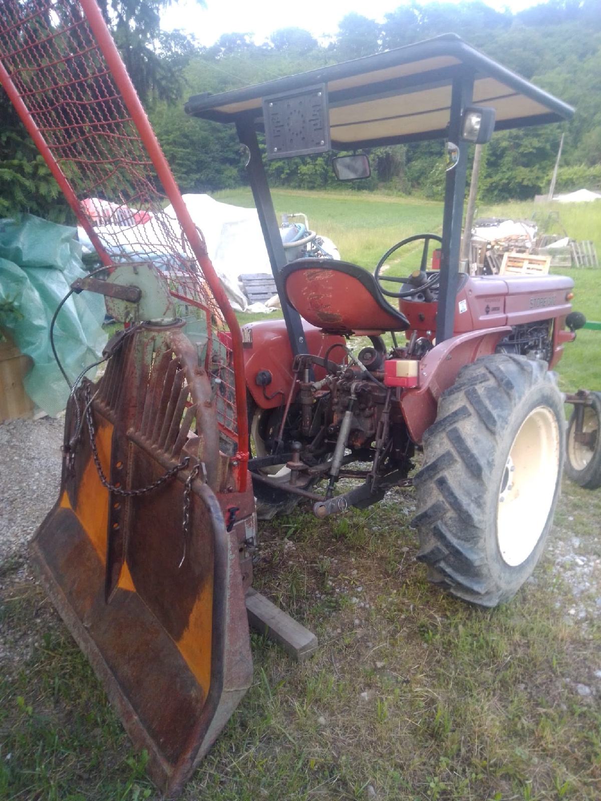 Traktor Fiat štore 302 sa vitlom Holzknecht 6 tona
