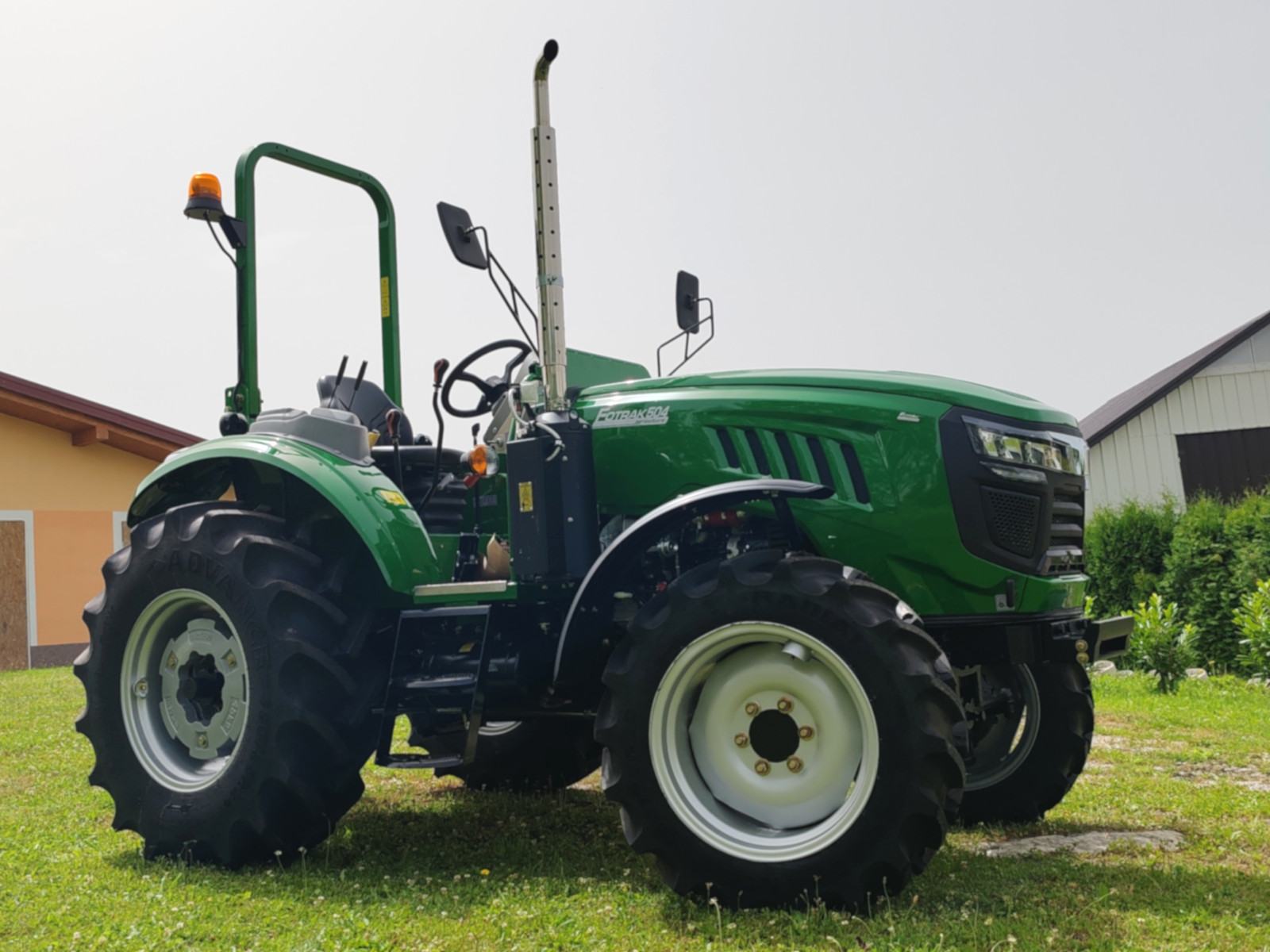 TRAKTOR FOTRAK MK 504R