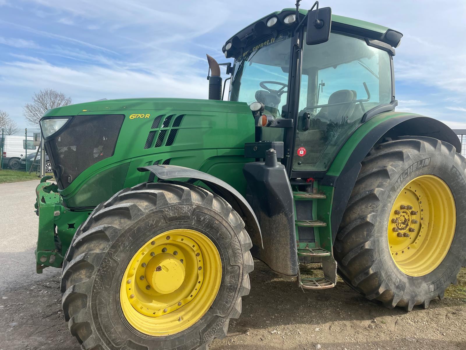 Traktor John Deere 6170R PowerQuad