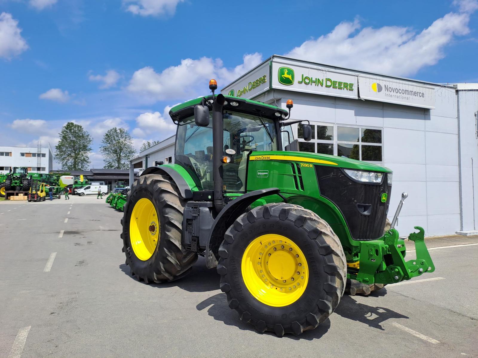 Traktor John Deere 7230R TOTALNA RASPRODAJA
