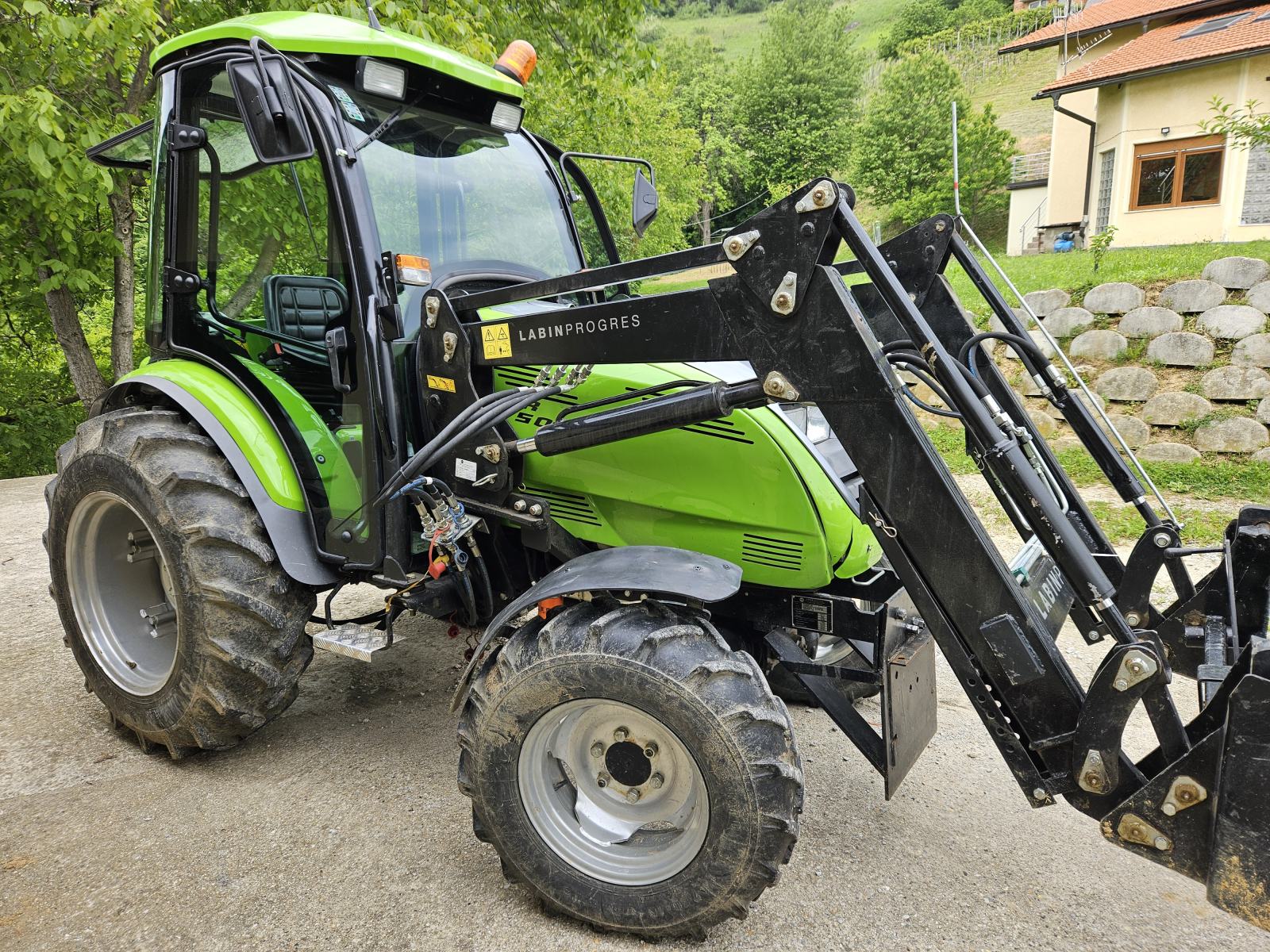 Traktor Labin progres