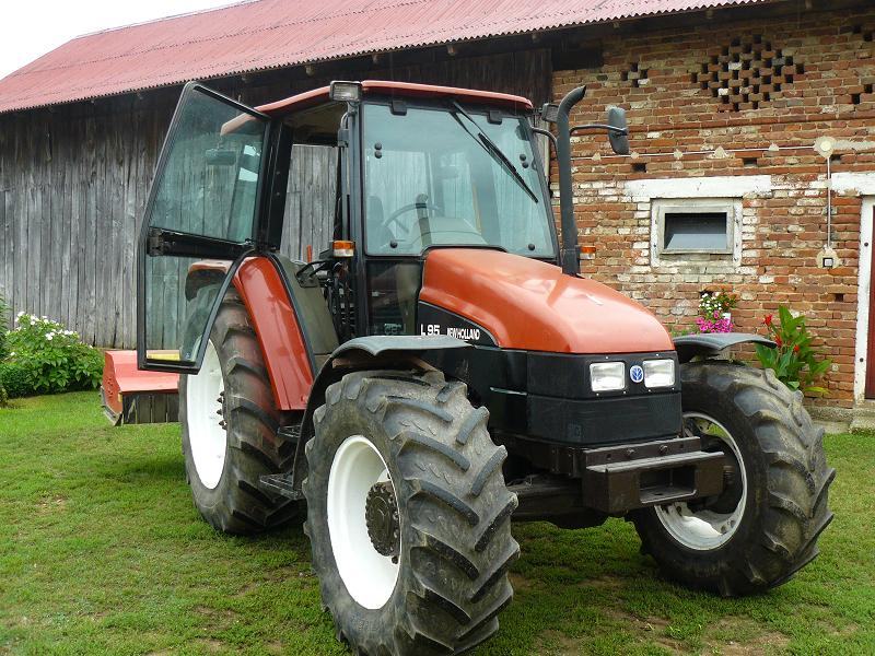 Traktor new holland