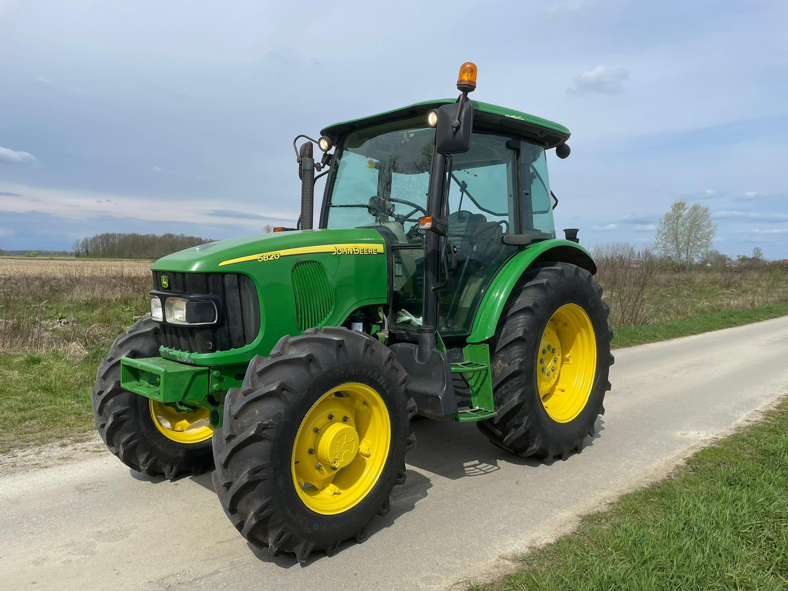 Traktor