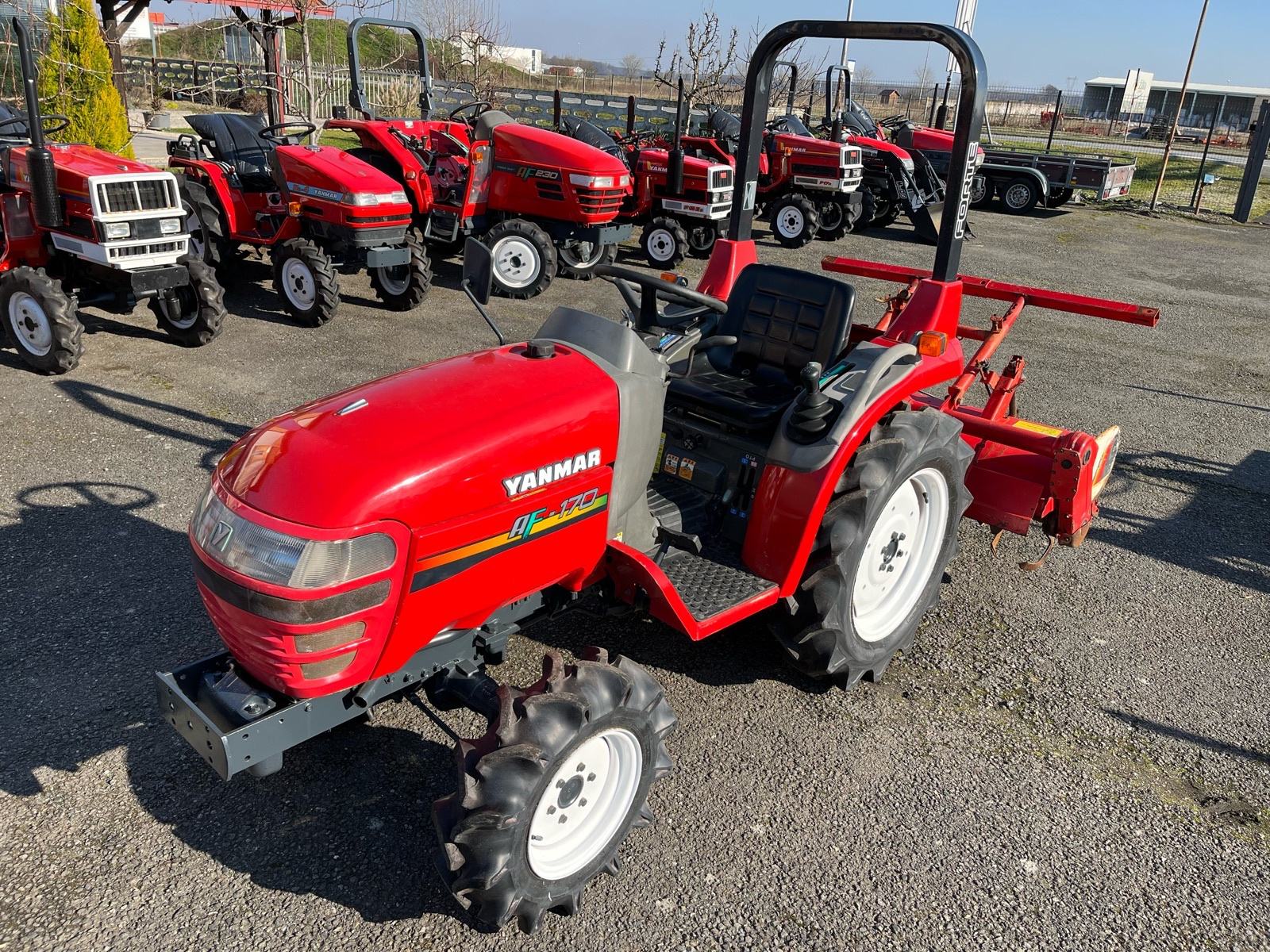 TRAKTOR YANMAR AF-170