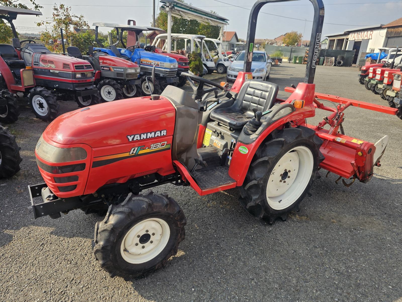 TRAKTOR YANMAR AF 180