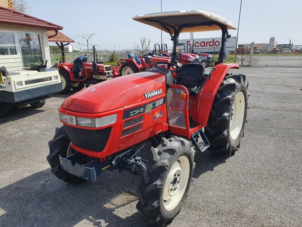 TRAKTOR YANMAR AF 330