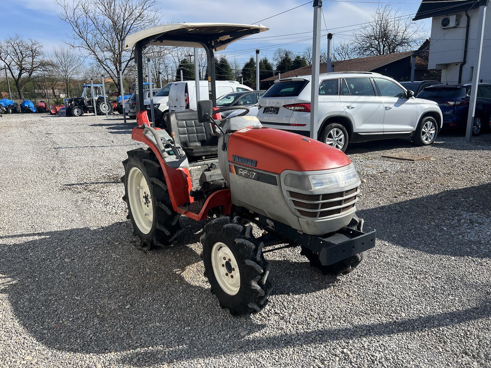 Yanmar AF17 4x4 pogon i Servo volan