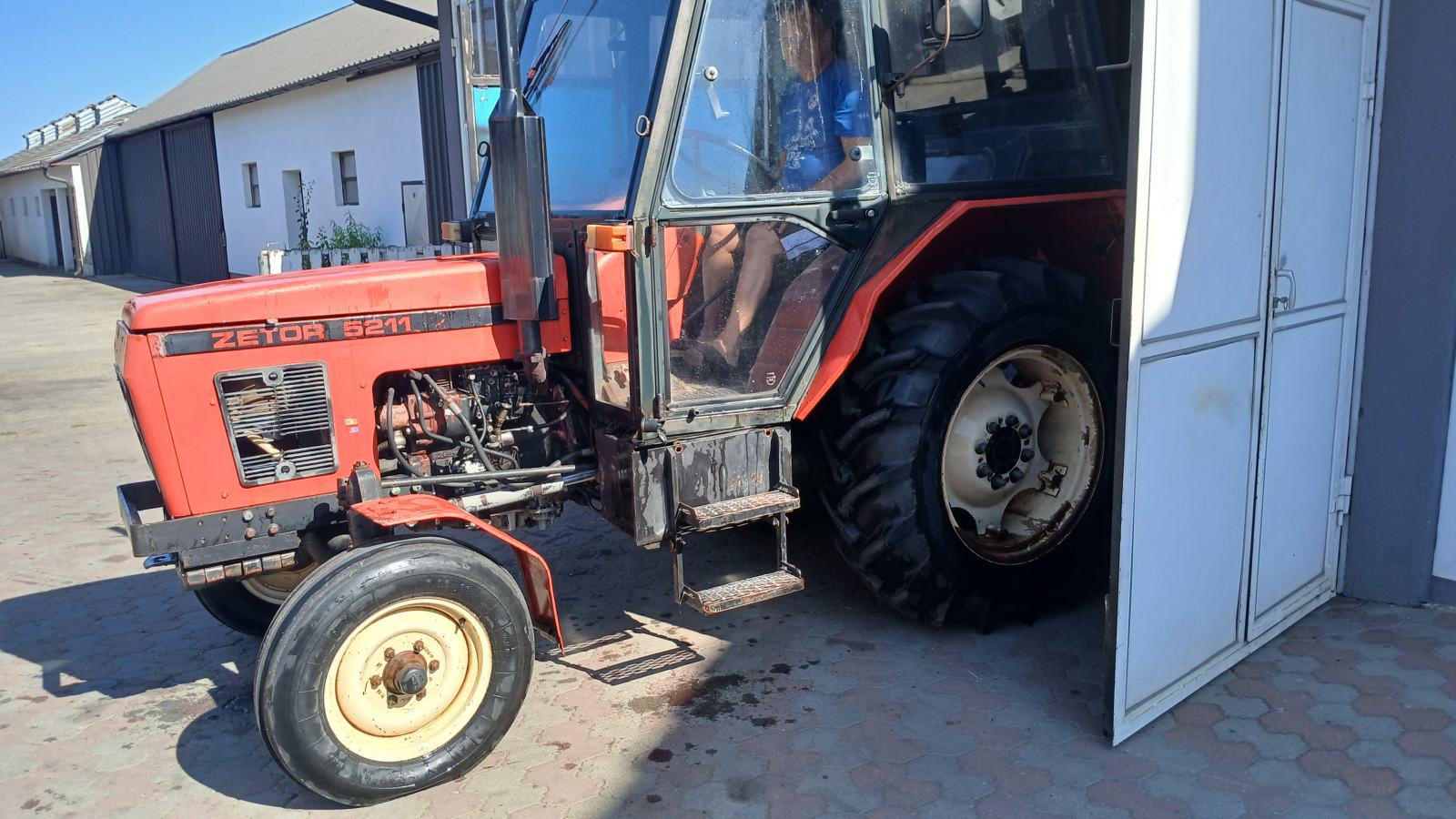 Zetor 5211