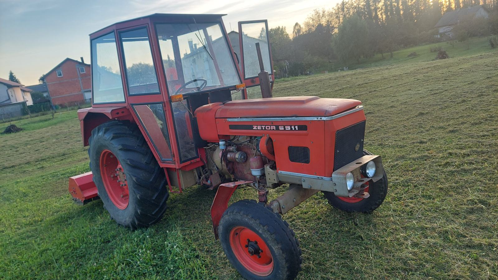 Zetor 6911