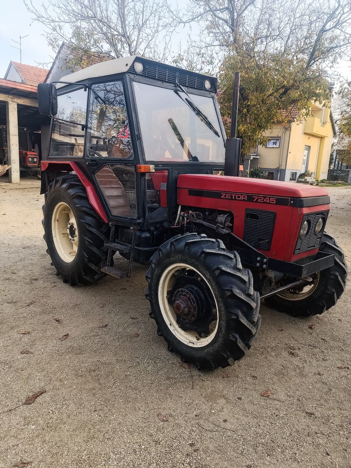 ZETOR 7245 sa utovarivačem