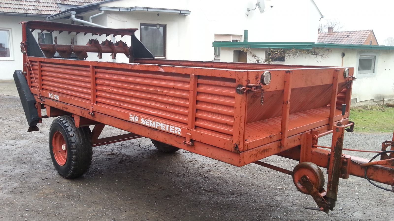 SIP TG35 - prikolica za gnoj