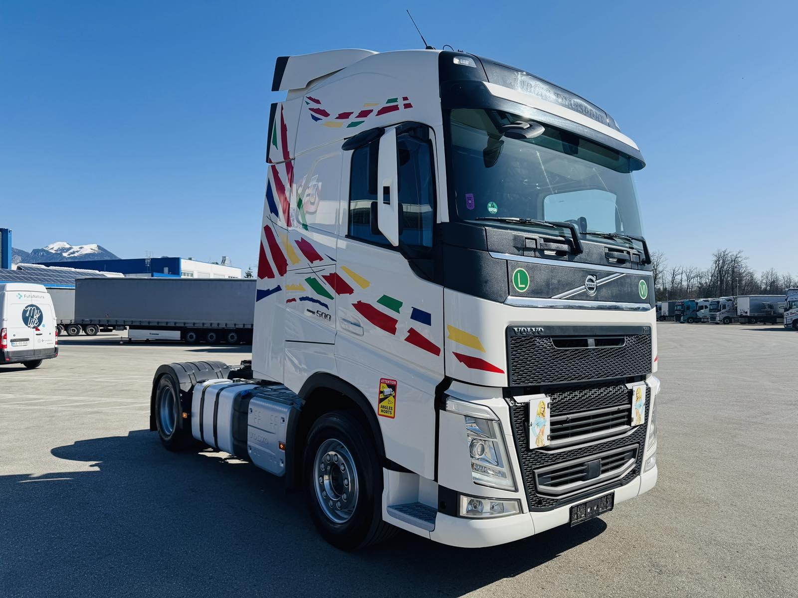 VOZAČ U MEĐUNARODNOM TRANSPORTU CE KATEGORIJA (m/ž)