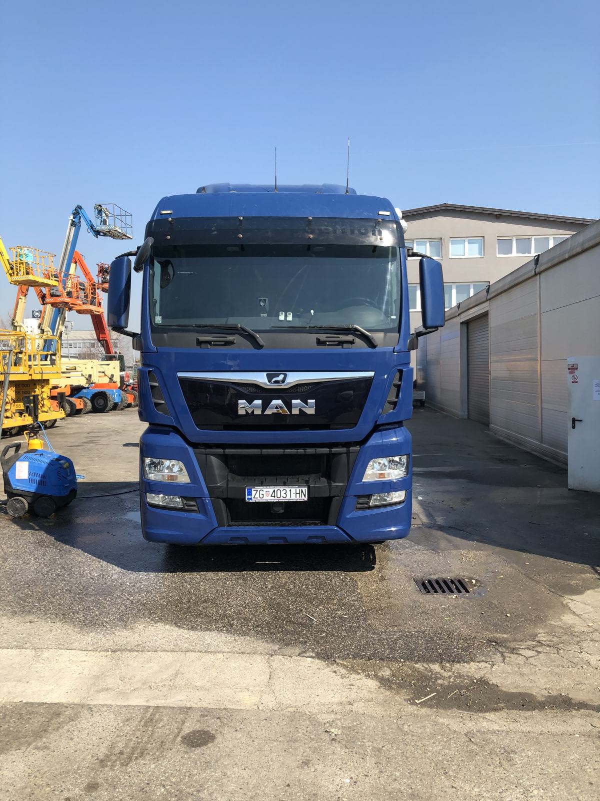 Transport specijalnih tereta i strojeva