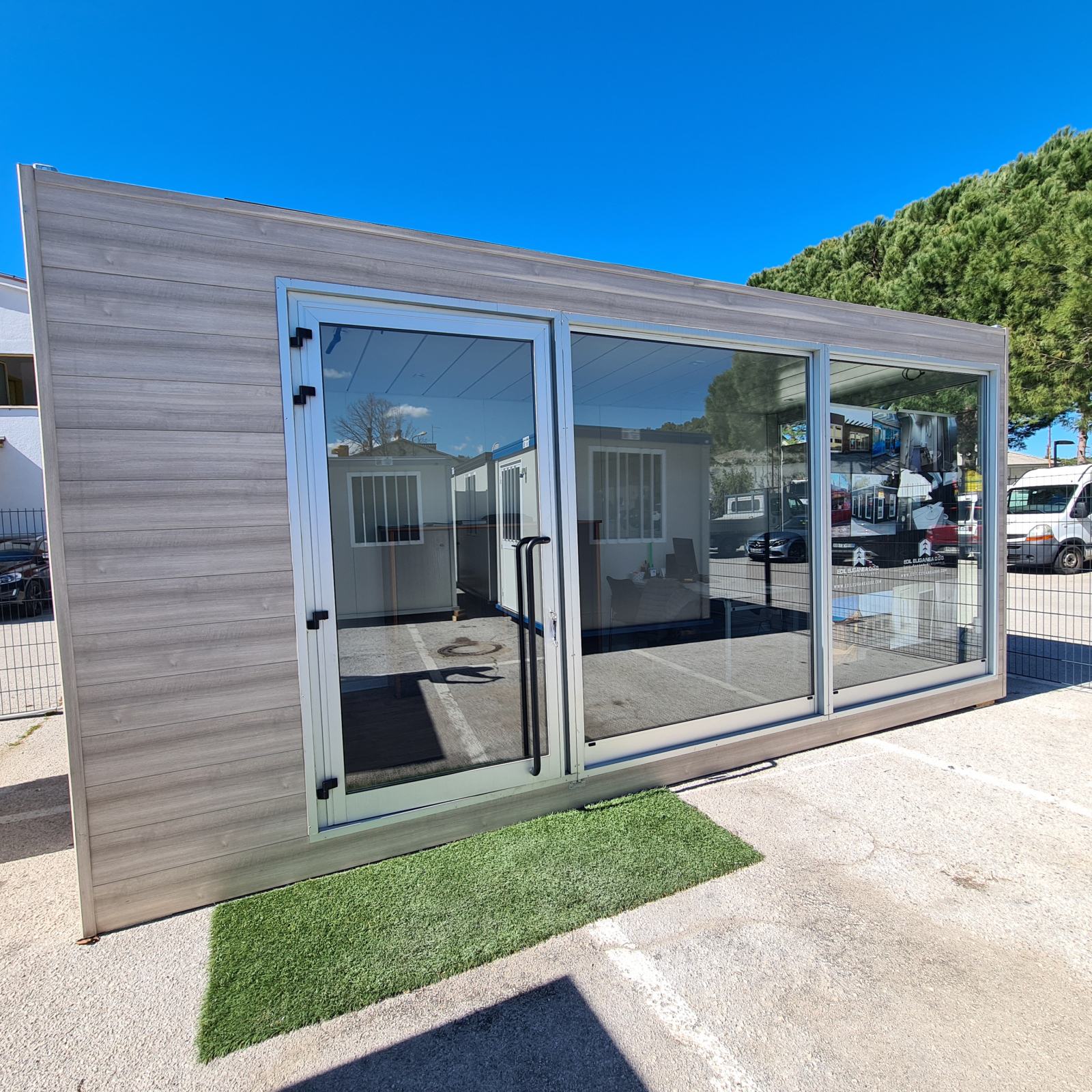 KONTEJNER /UREDSKI/STAMBENI / STAKLO