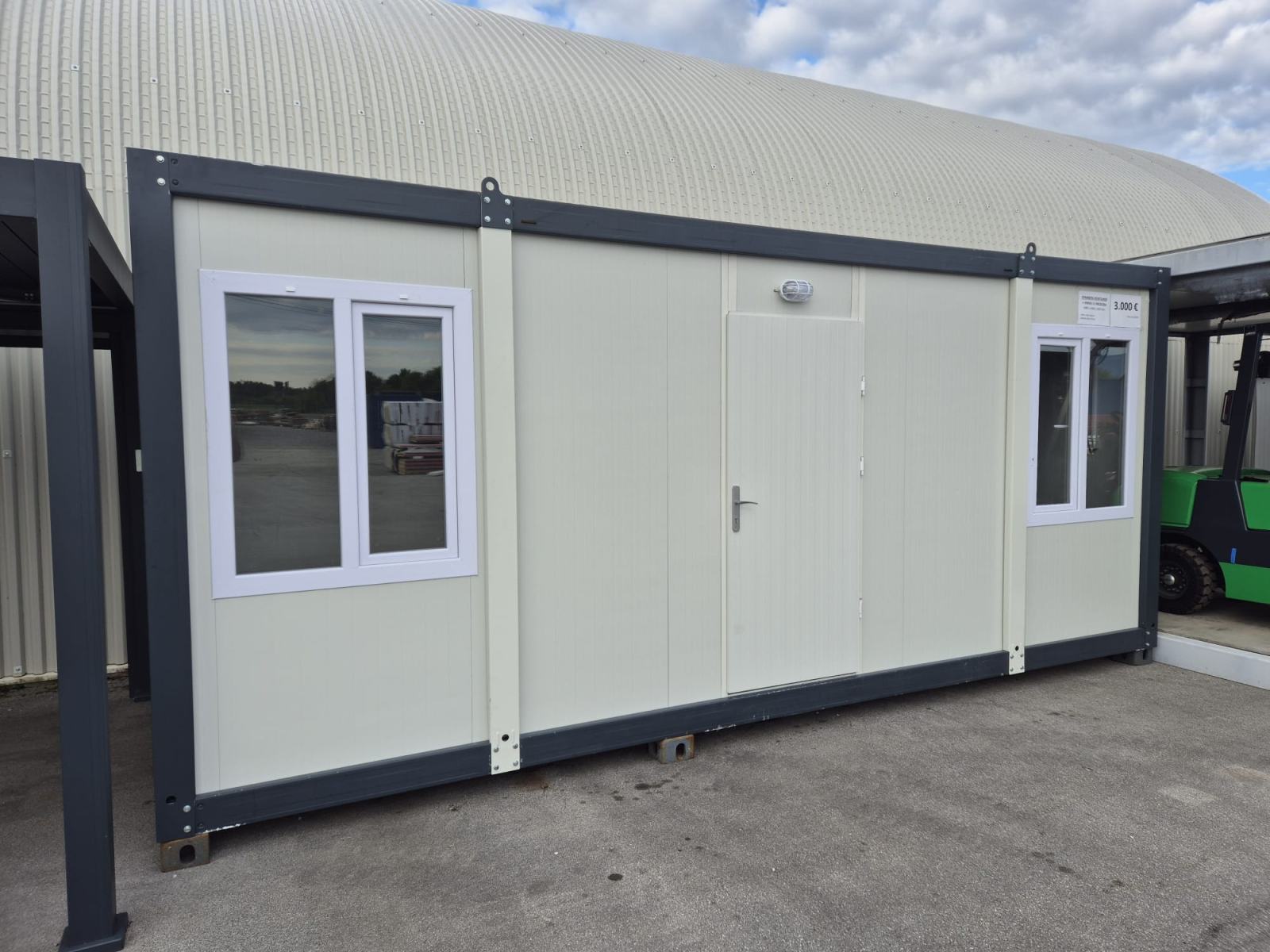 STAMBENI KONTEJNER 6m - 2400 EUR + PDV