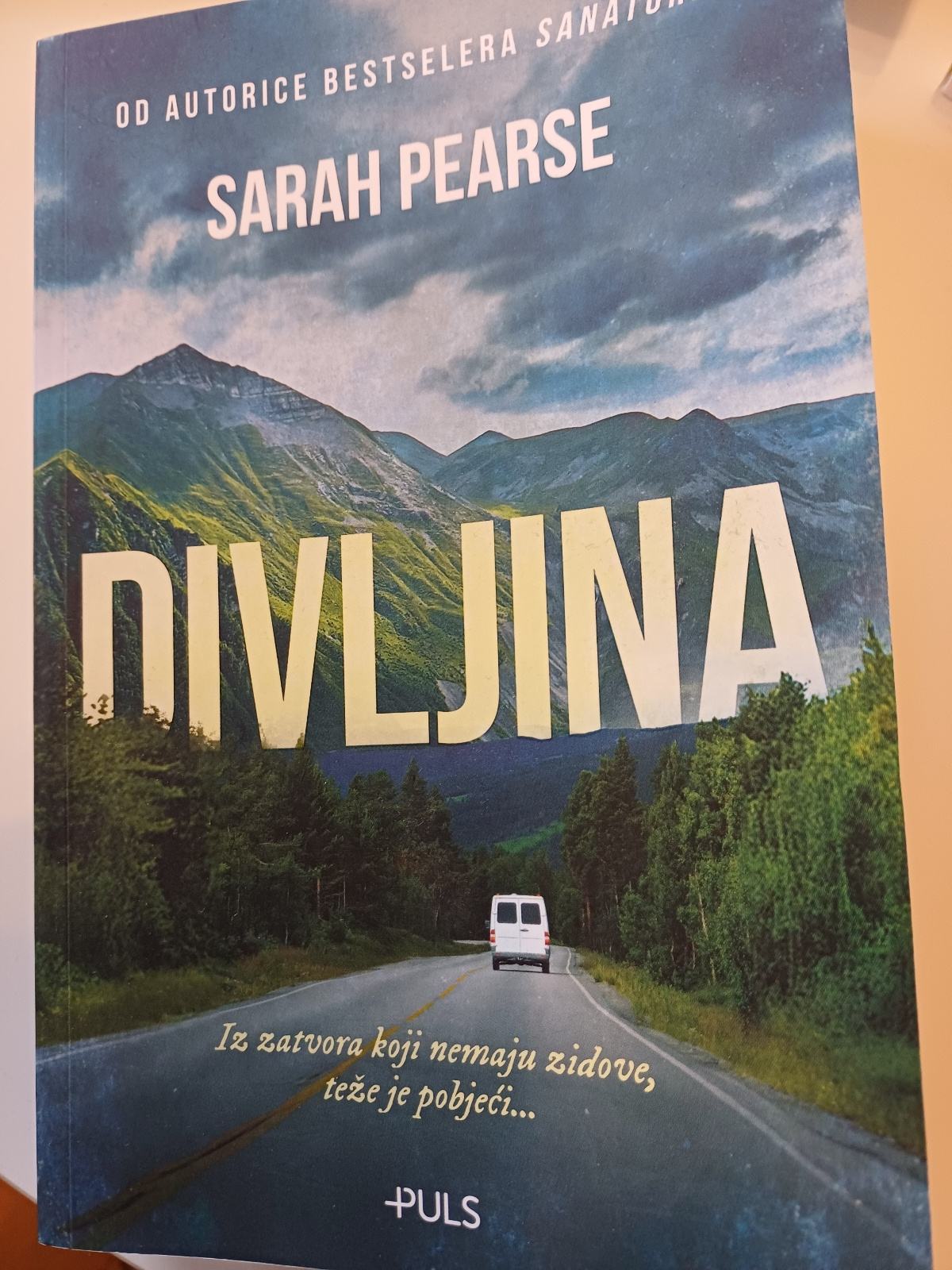 Divljina Sarah Pears