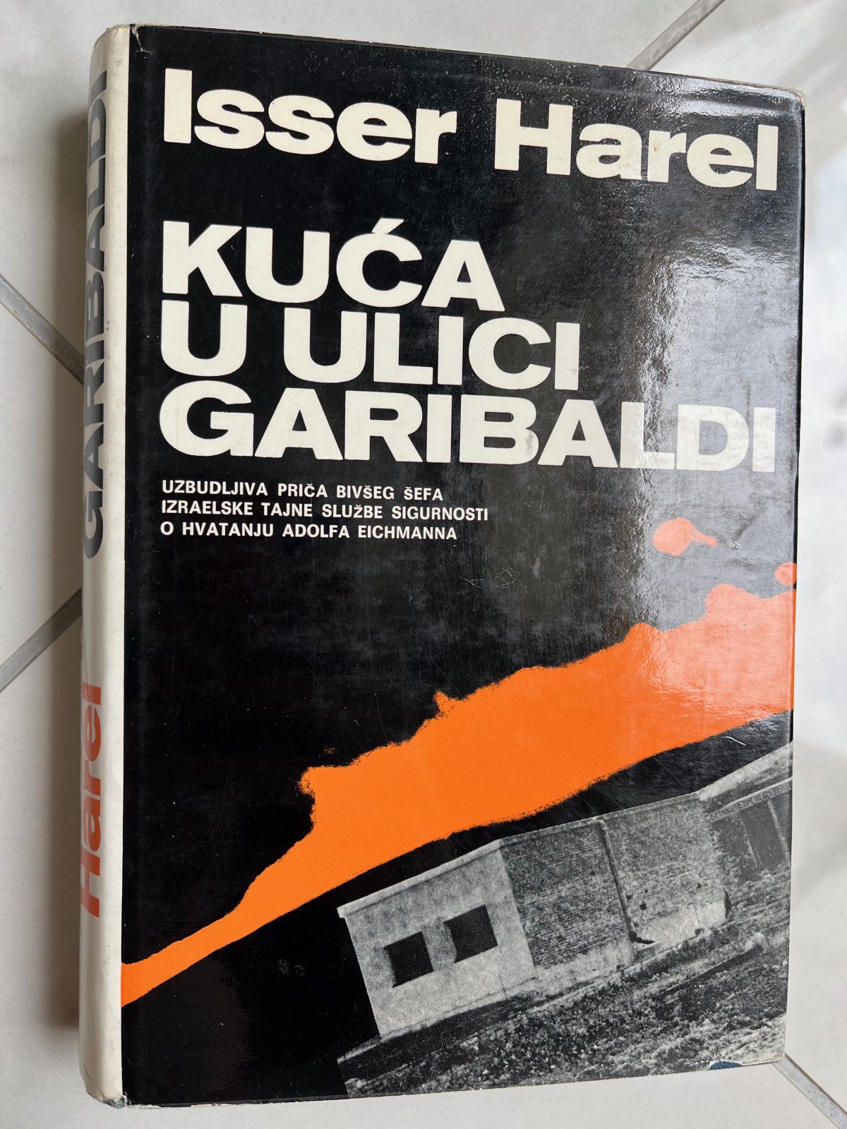 ISSER HAREL, Kuća u Ulici Garibaldi