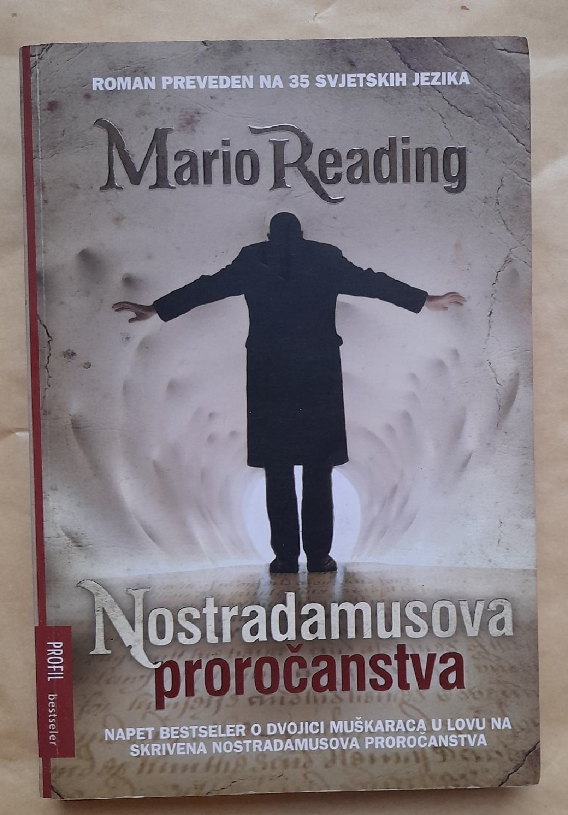Mario Reading...Nostradamusova Proročanstva
