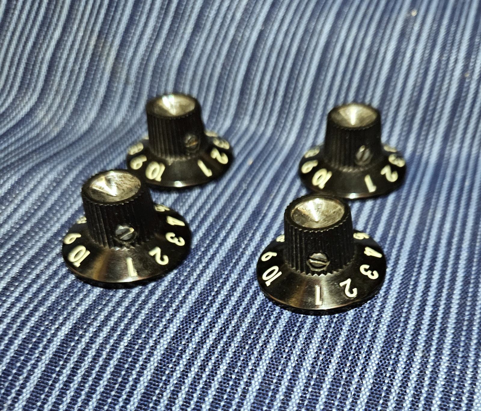 Fender Amp knobs/kapice