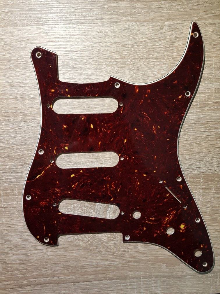 Fender Stratocaster Tortoise Shell SSS Pickguard