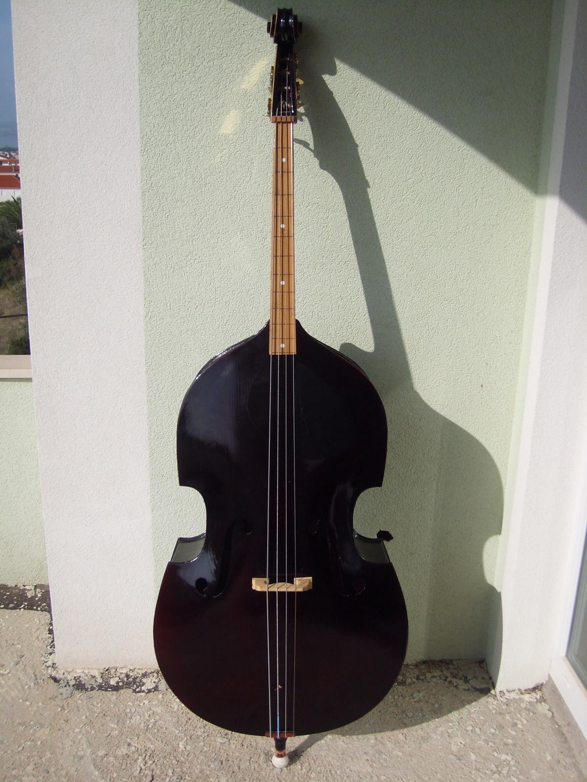 Tamburaški bas, BERDA