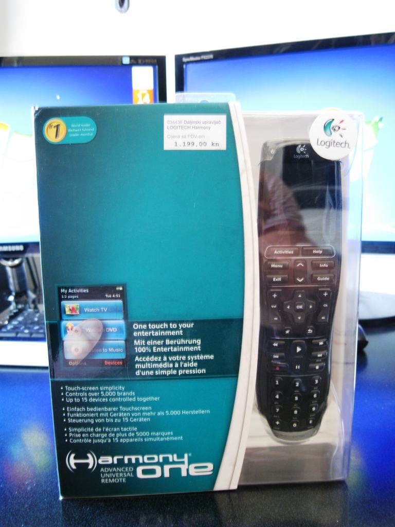 Logitech Harmony ONE - univerzalni daljinski upravljač