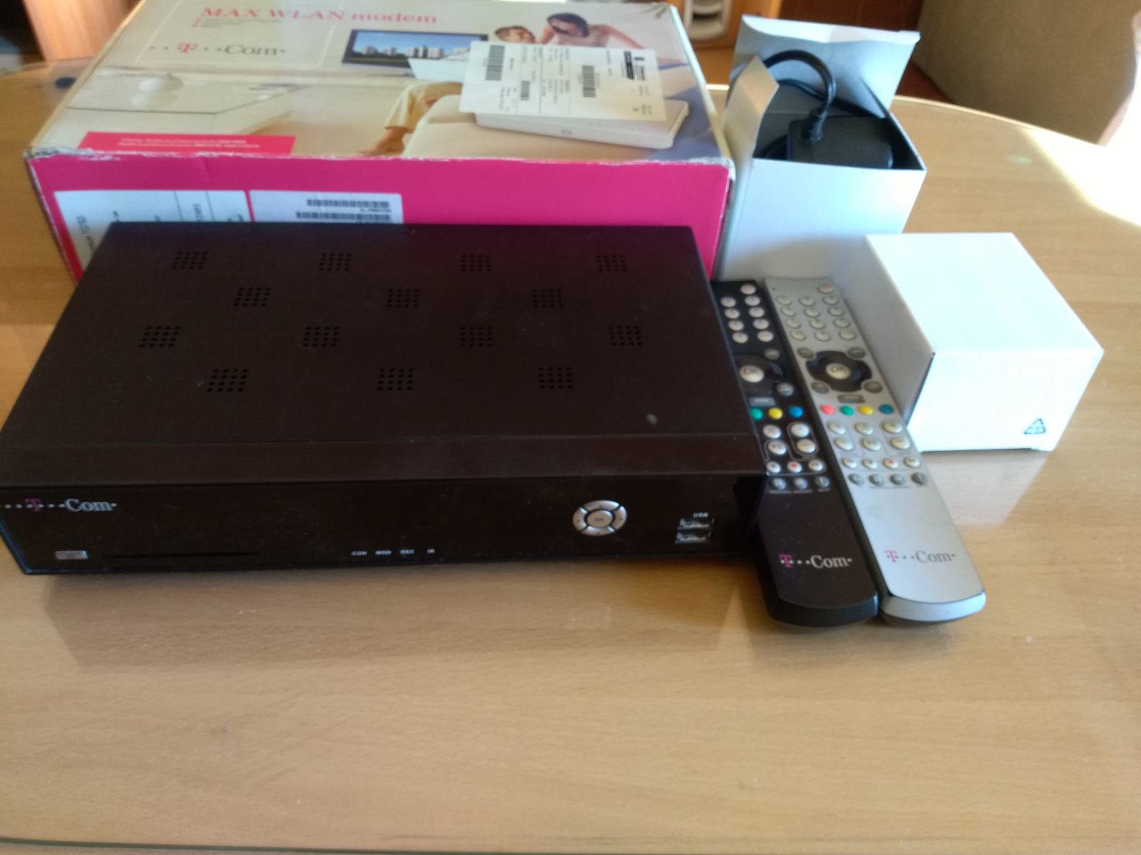 MAX TV STB-7710 ALBIS-KAO NOV - VIŠE KOMADA