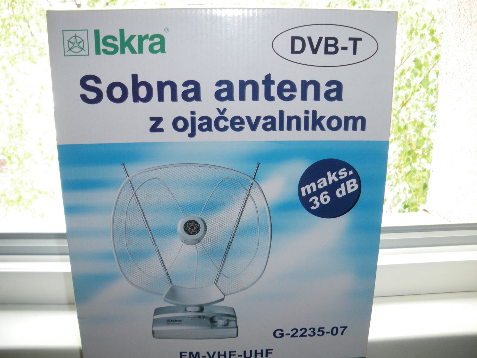 Sobna antena sa pojačivačem