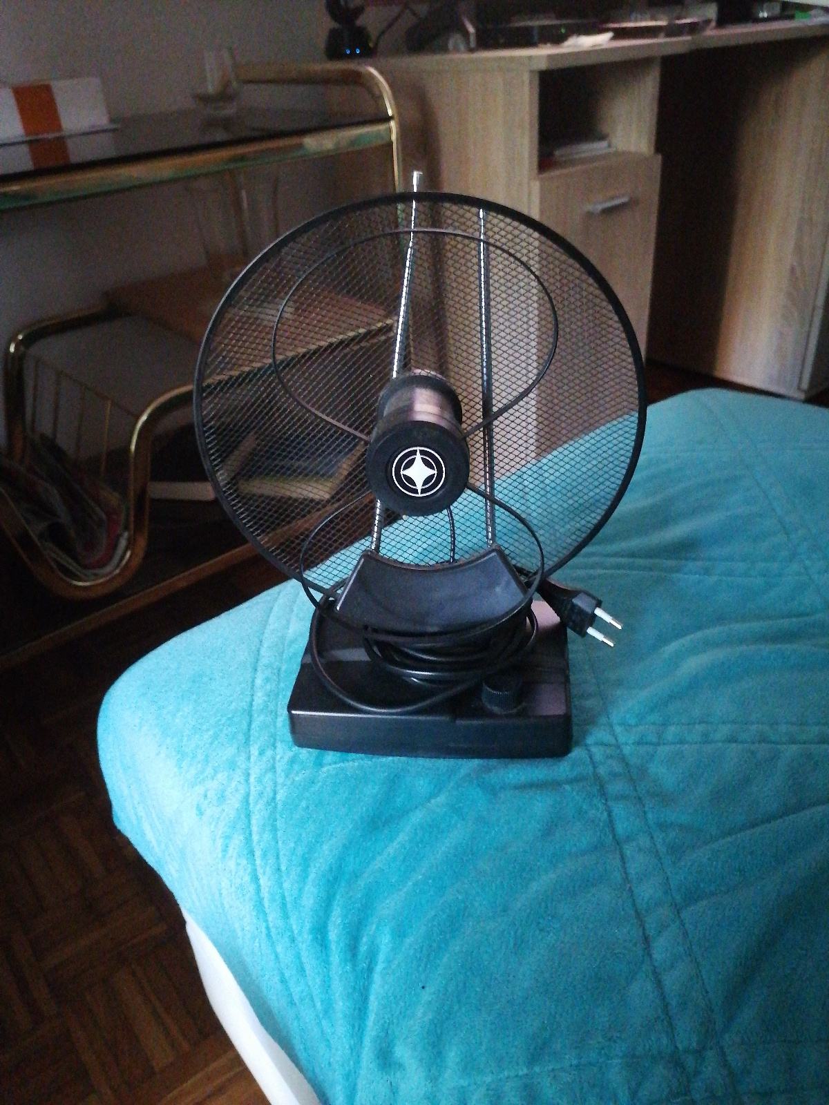 Sobna antena