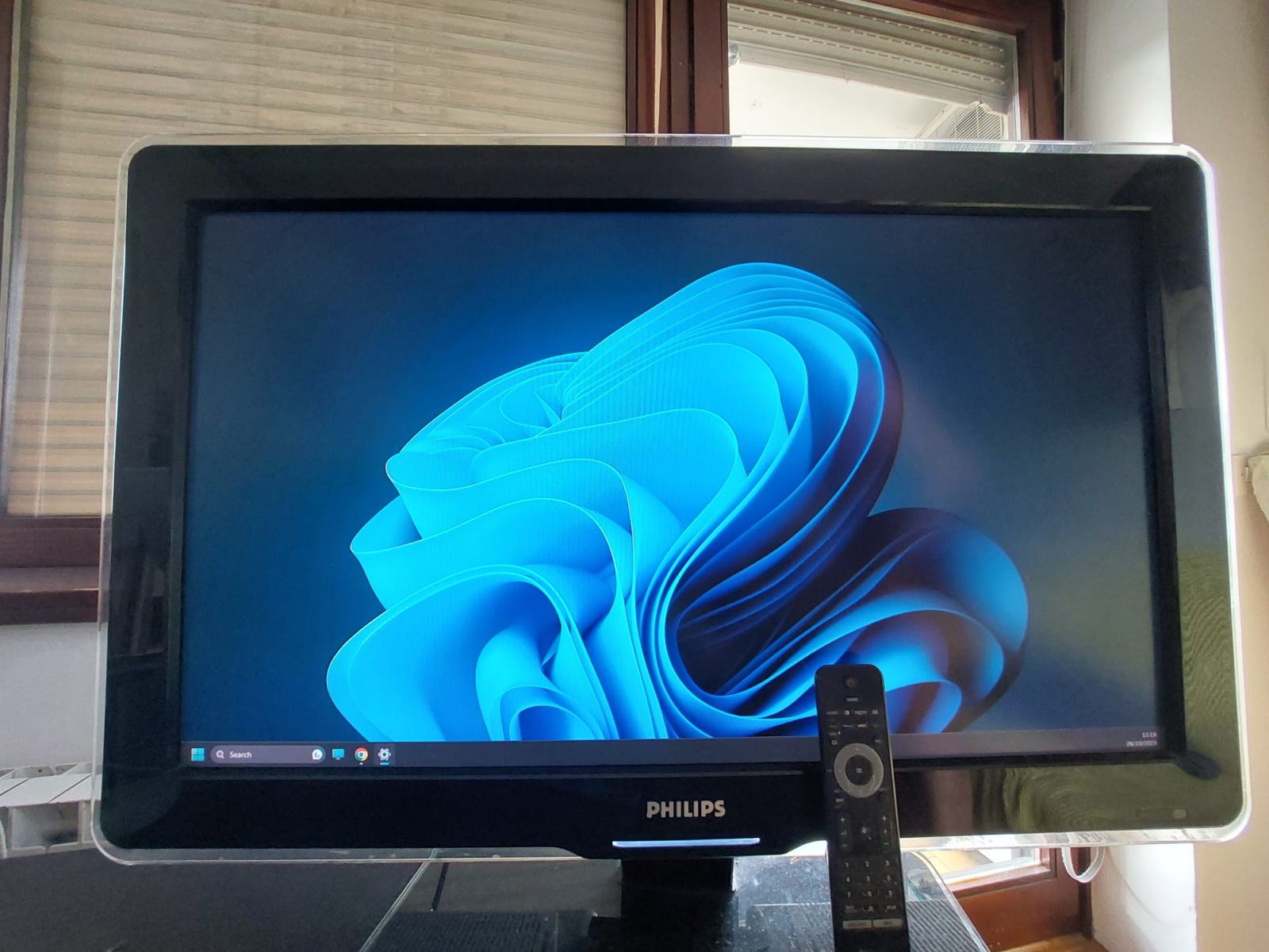 Televizor PHILIPS AMBILIGHT PIXEL PLUS