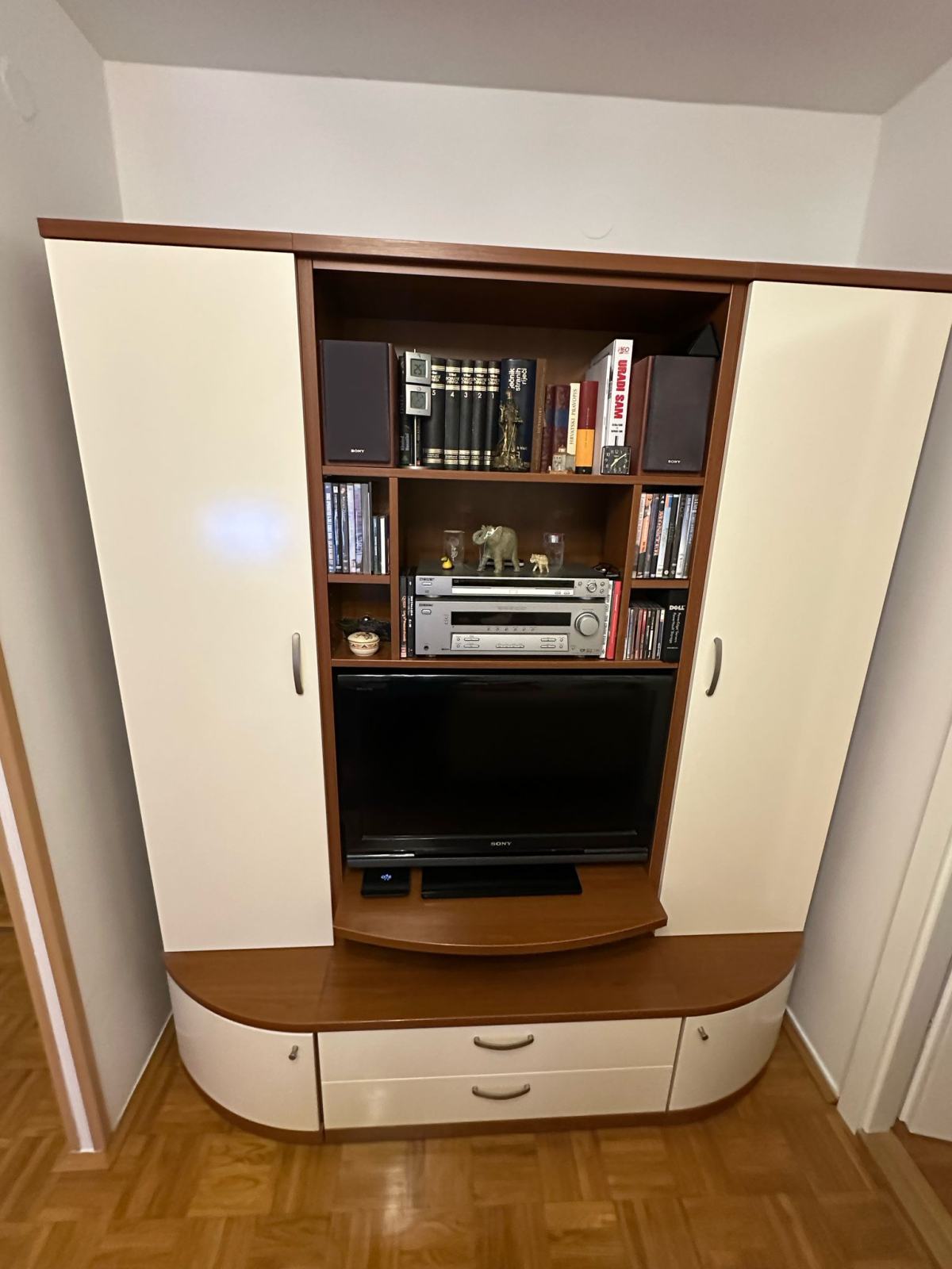 Alples ormar i stolić