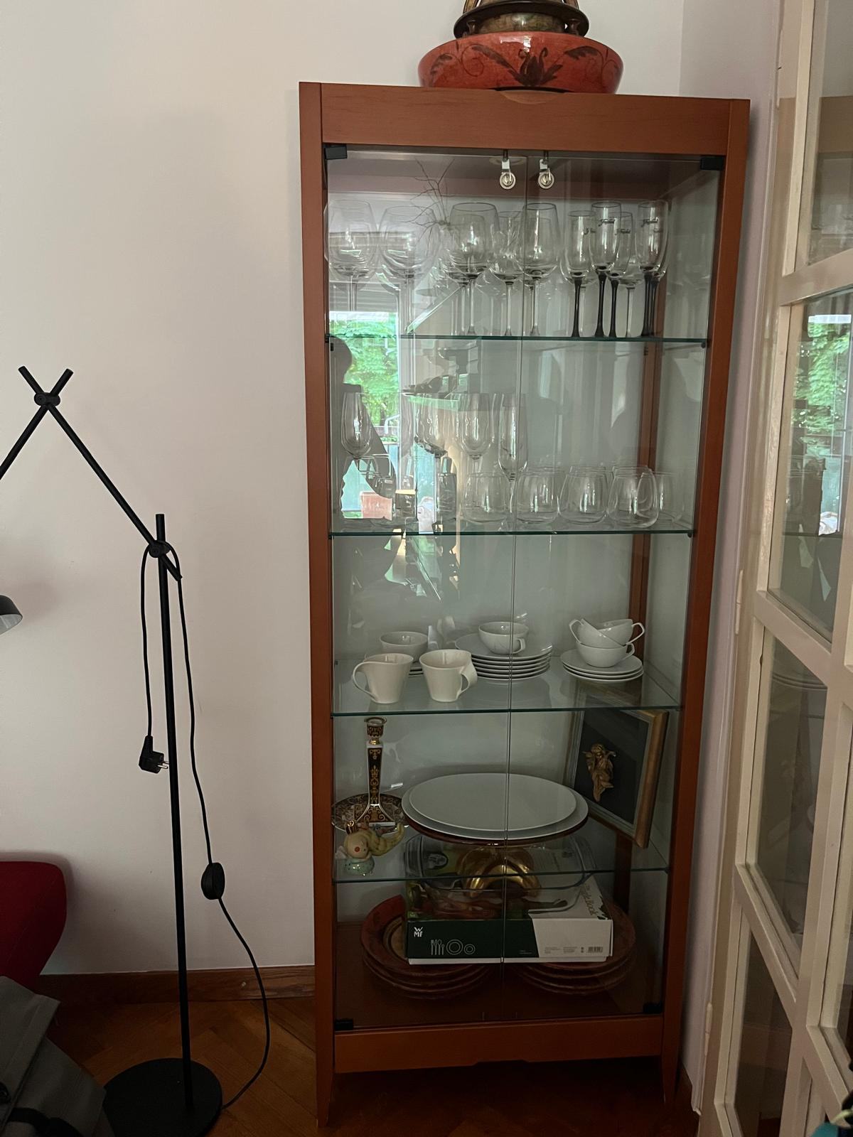 Drvena Vitrina Callegaris