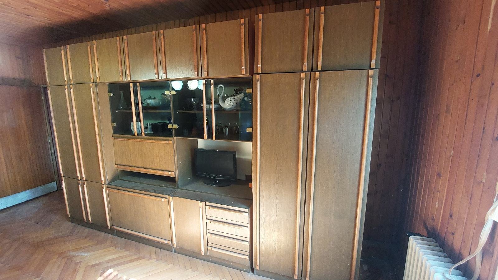 Ormar 2360x3600x60 cm*** HITNO***