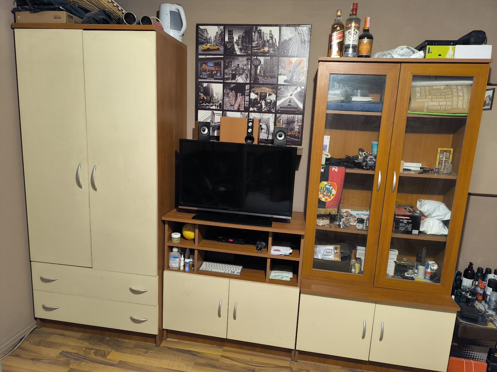 Ormar, komoda, vitrina