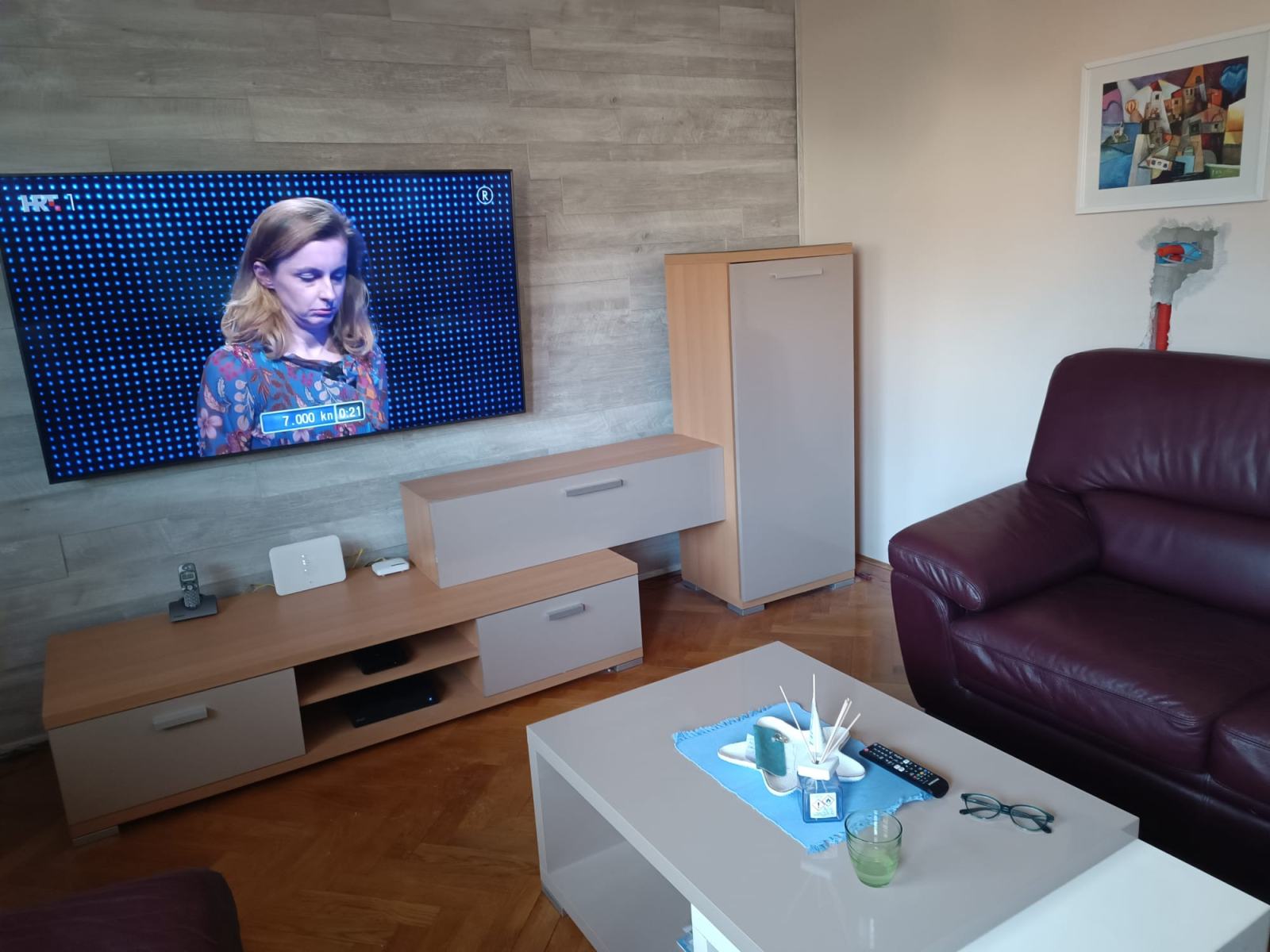 TV komoda - ormarić