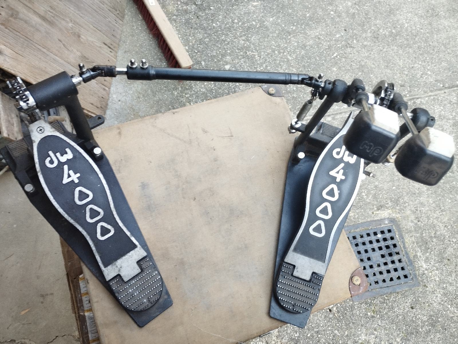 Dupla Pedala DW 4000