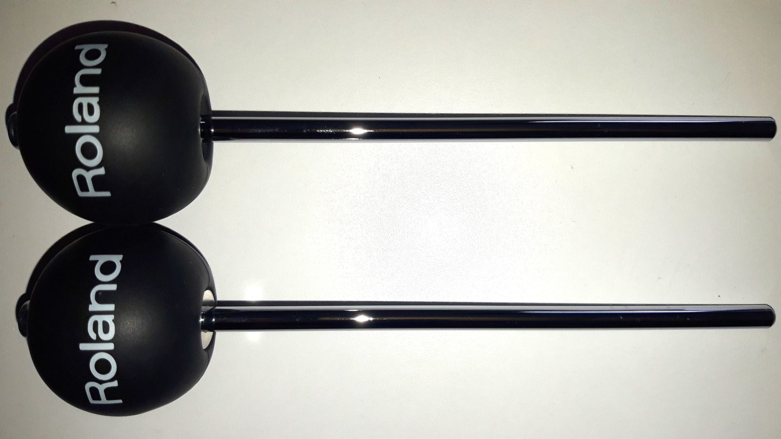 Roland KDB-200 Beateri