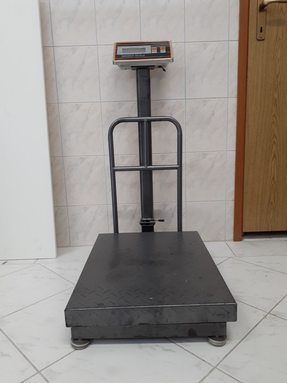 DIGITALNA VAGA 300 kg