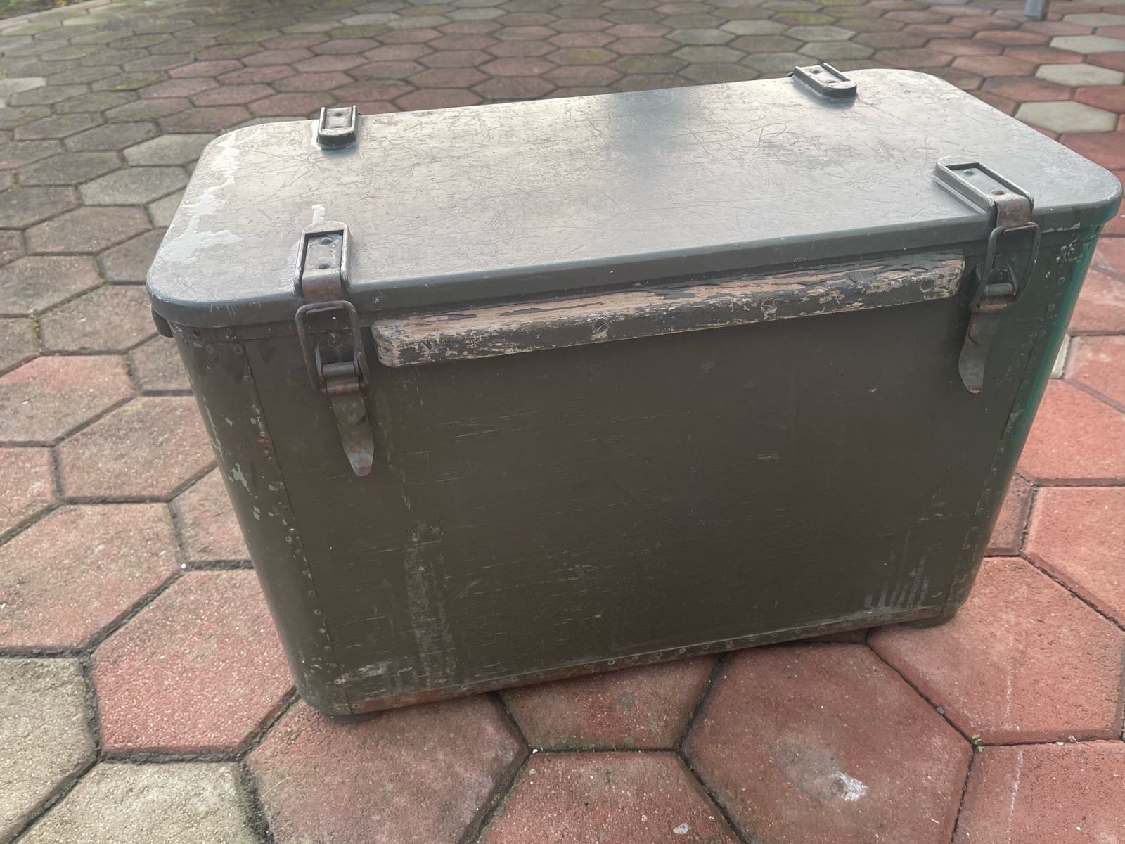 Vojna velika manjerka! Povoljno!!