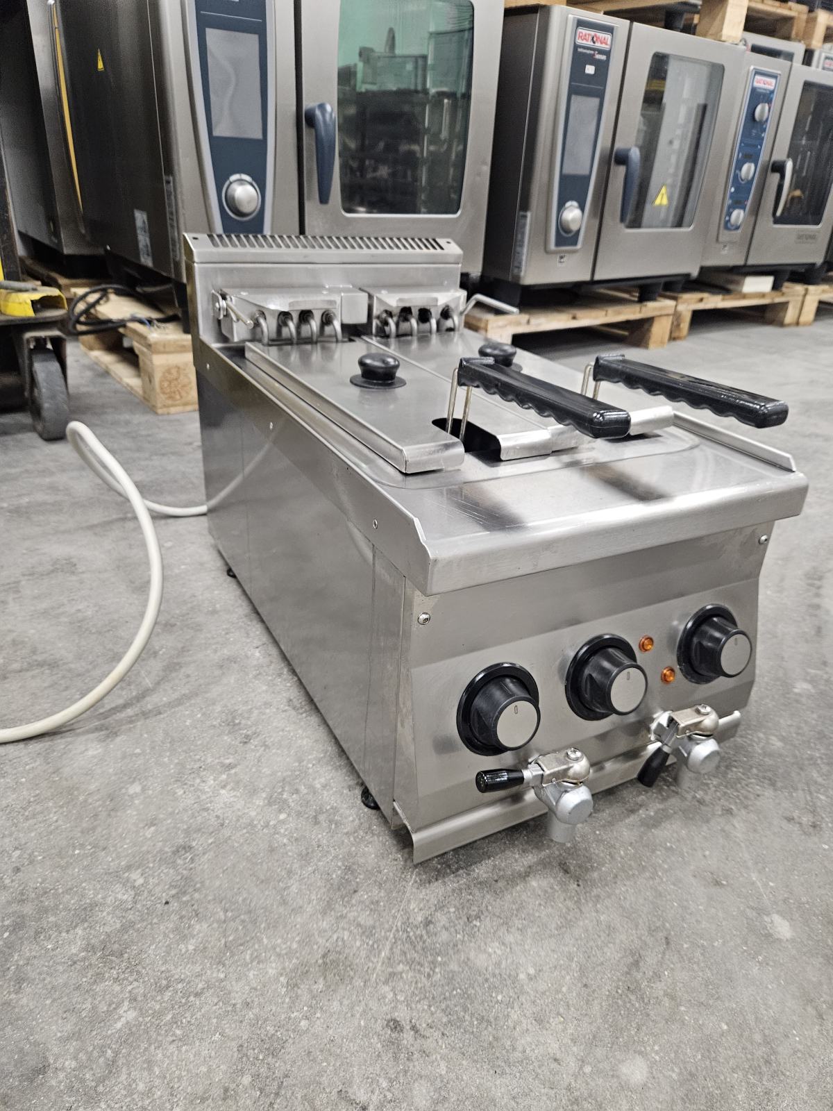 Gazi stolna friteza, ugostiteljska friteza, friteza