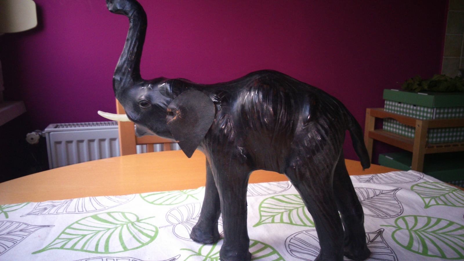 Indijski kožni slon