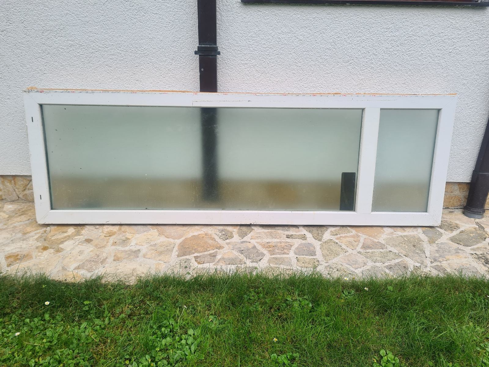 PVC staklena stijena