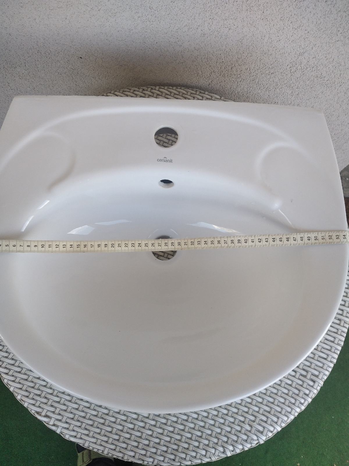 Umivaonik za WC