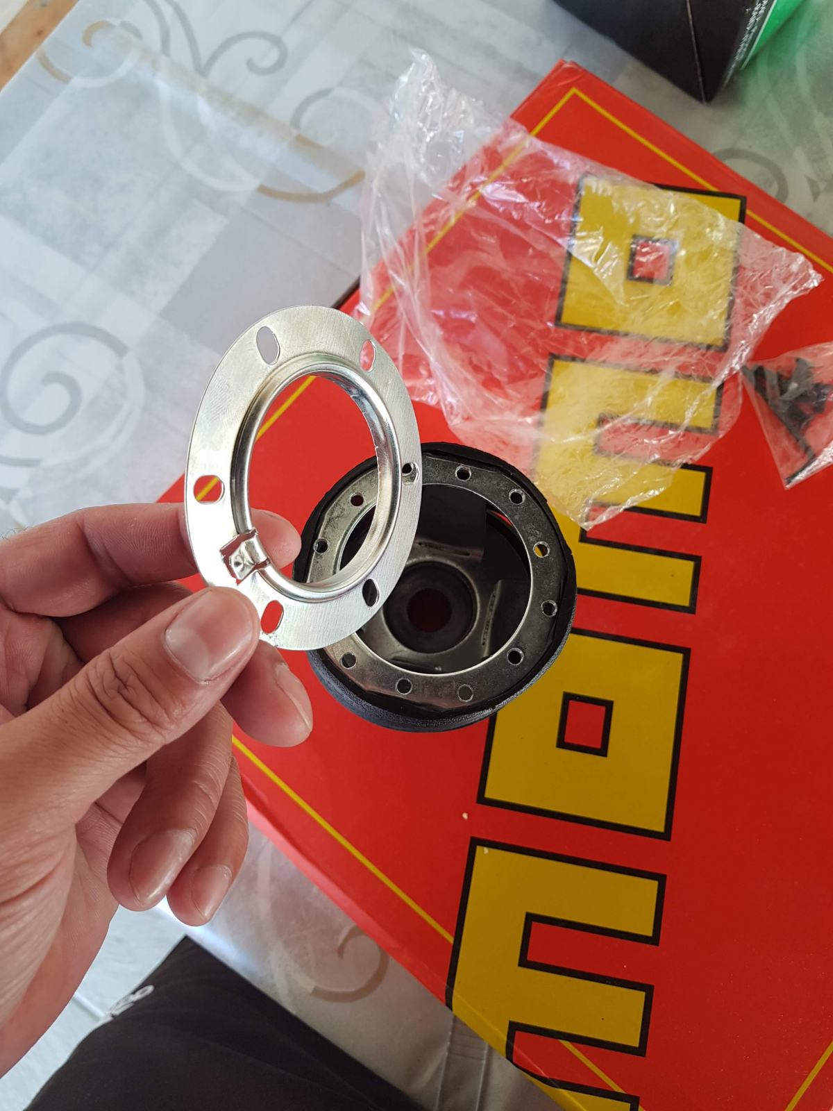 Volan Momo+HUB adapter