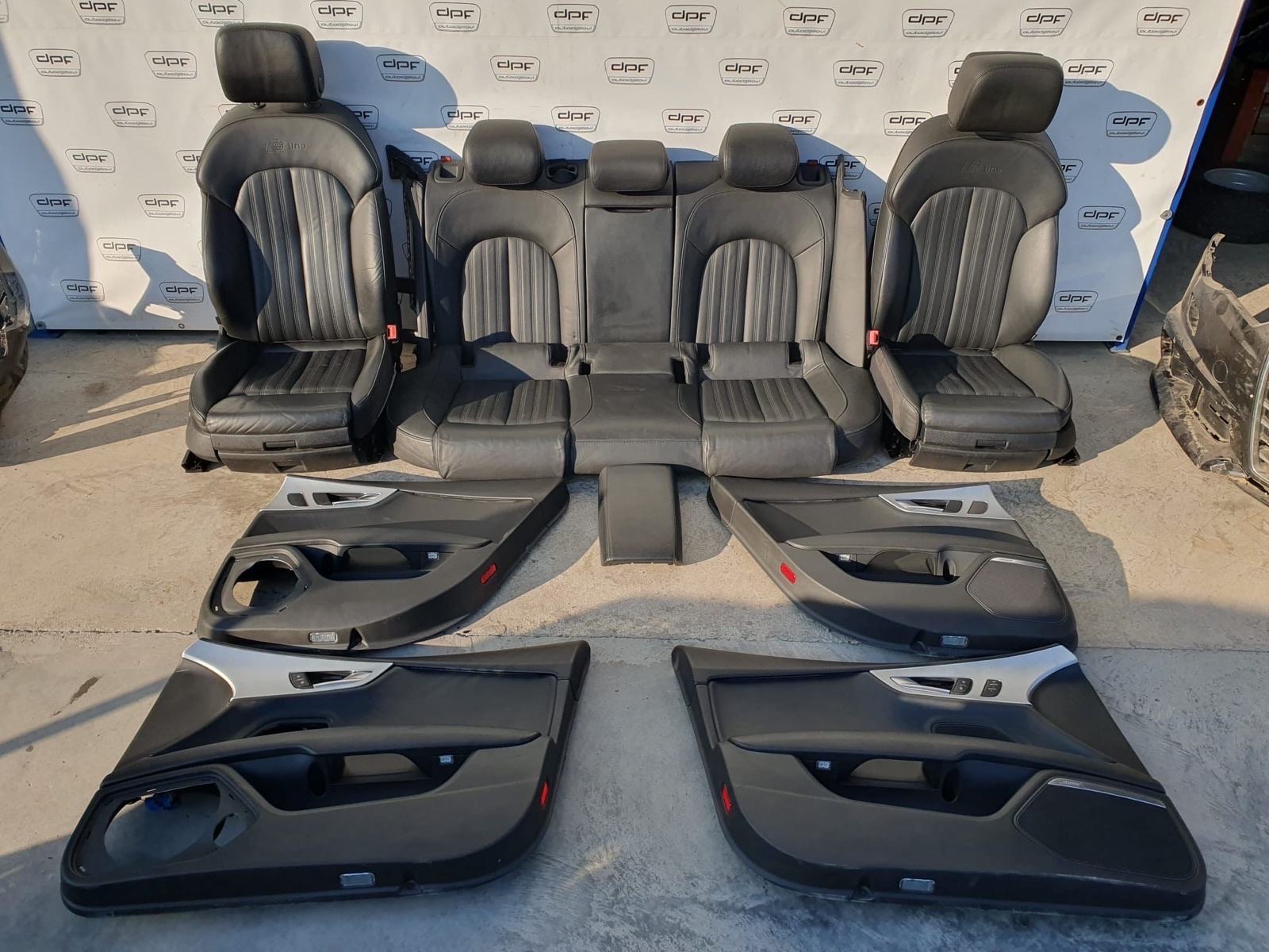 Audi A7 4G S-Line interijer