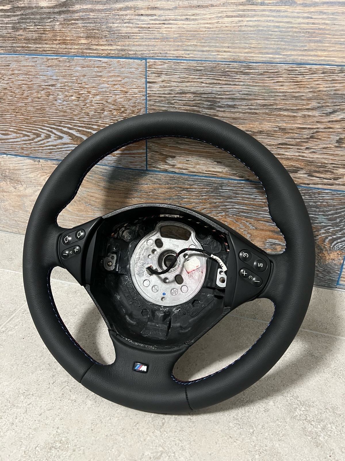 BMW E39, E46, E36 M Paket kozni mf volan, Kao nov!!!