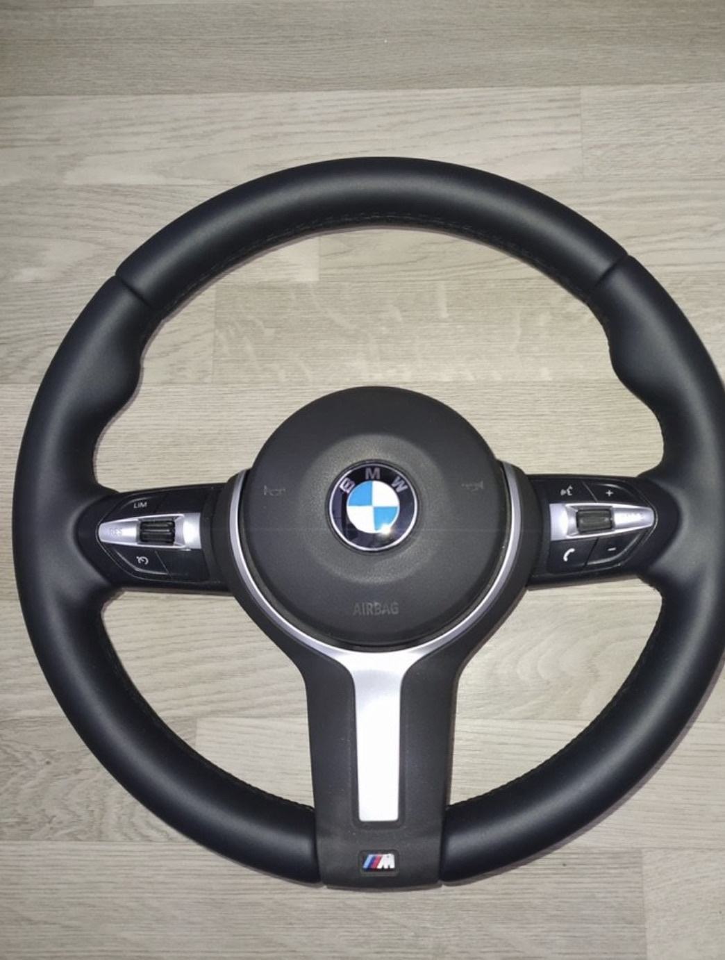 BMW F30 F31 F34 F20 F36 M volan komplet