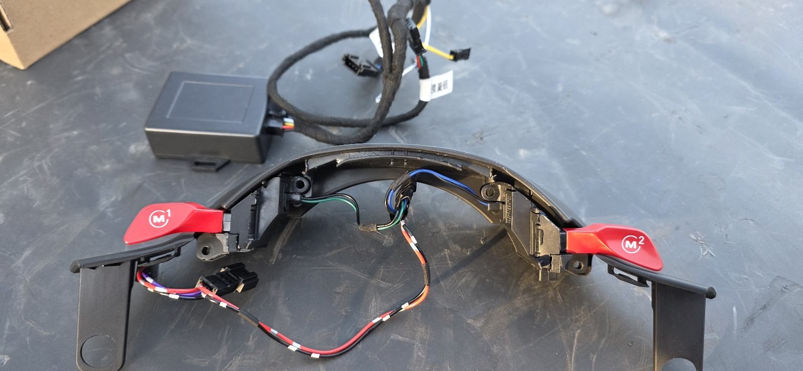 BMW G serija tipke modova vožnje