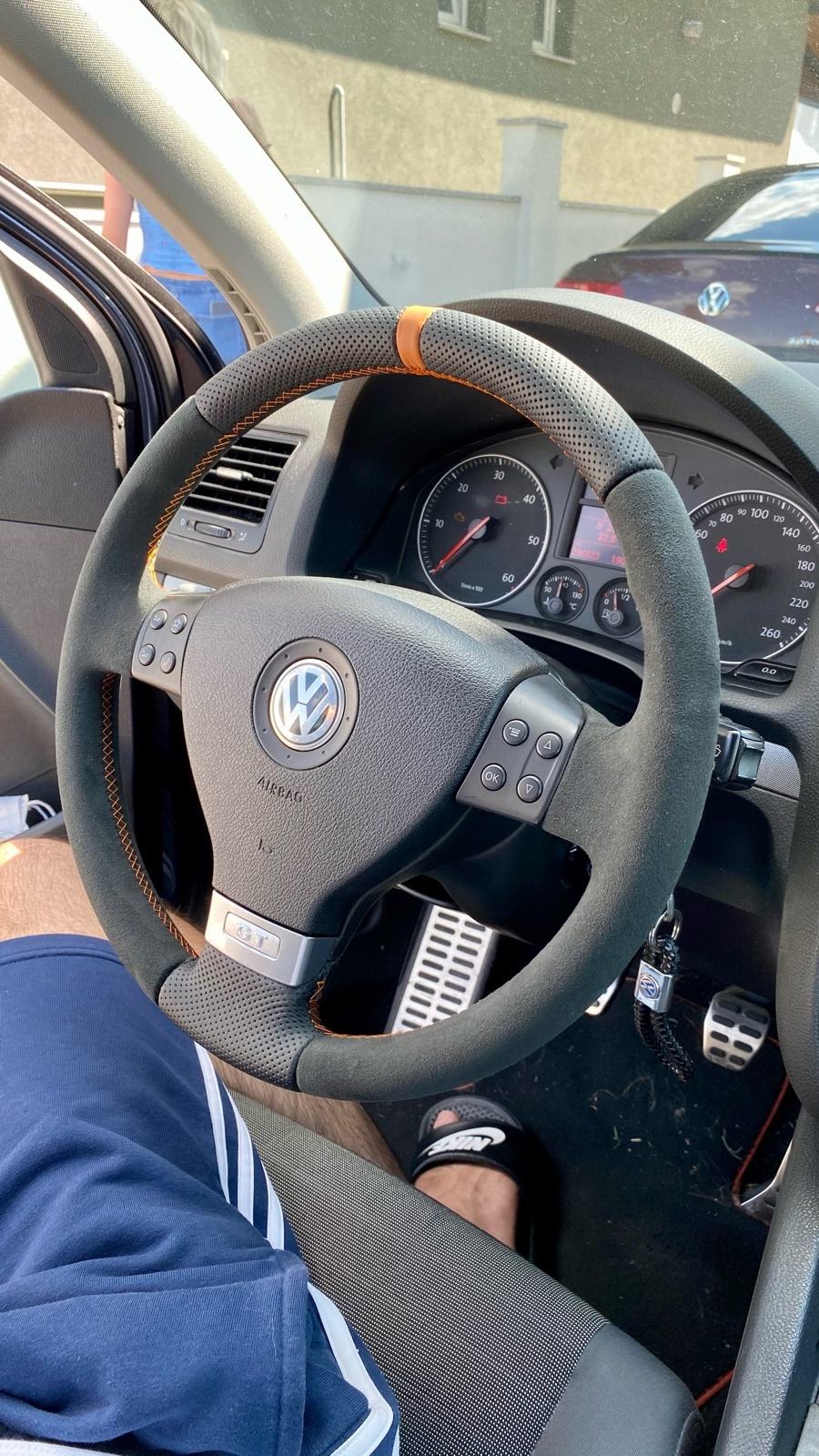 Golf 5 volan s tipkama